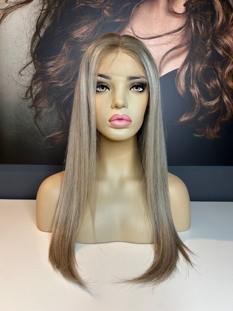 AVA - ASH BLONDE WIG WITH ROOT
