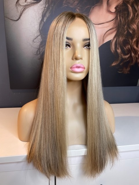 MIA - BLONDE BALAYAGE WIG WIG - LONG WIG